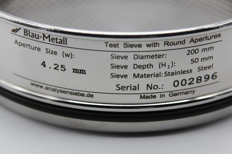 Test Sieve ⌀ 200 mm, Round Apertures 4.25 mm - ISO 5223 eStore