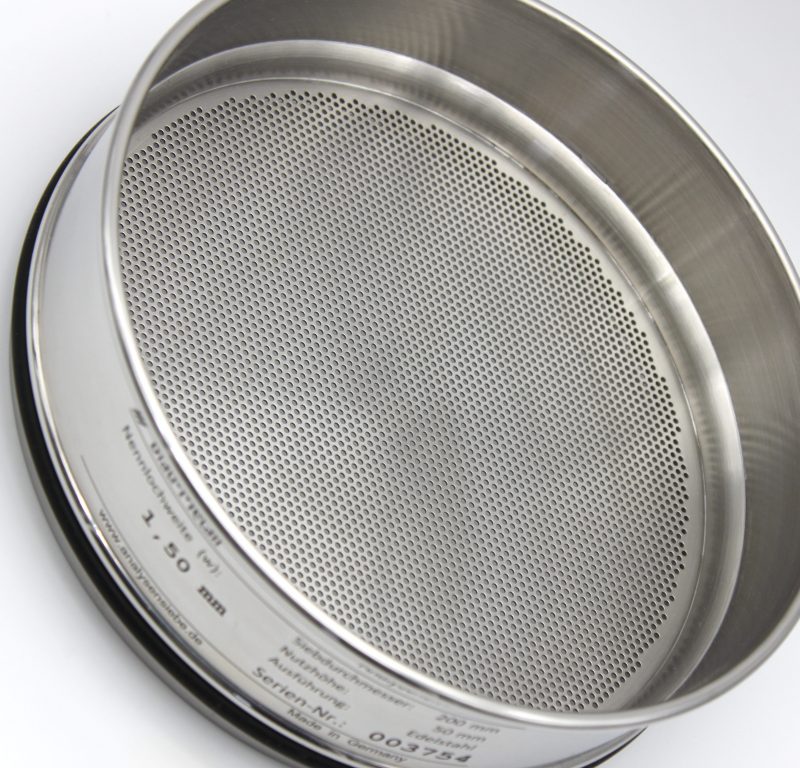 Test Sieve ⌀ 200 mm, Round Apertures 1.50 mm - ISO 5223 eStore